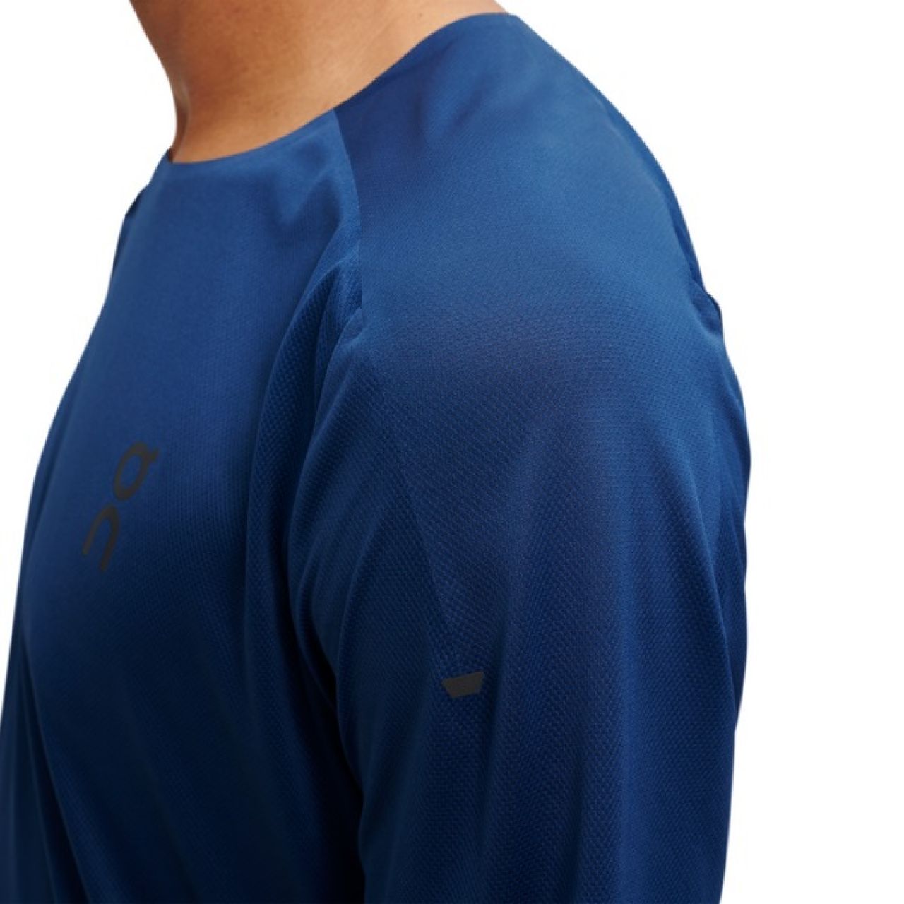 ON RUNNING PERFORMANCE T M DENIM NAVY Tee shirt running