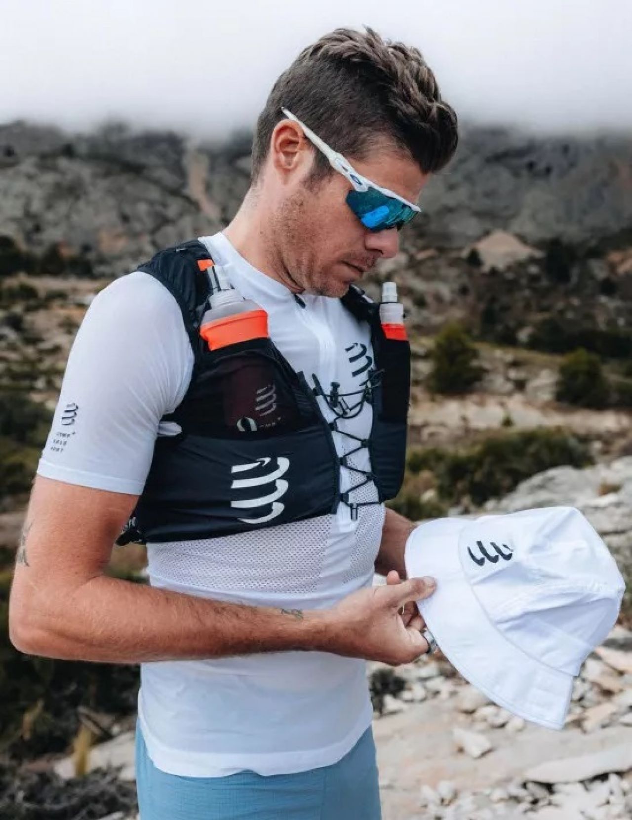 COMPRESSPORT ICE BOB WHITE Bob de running